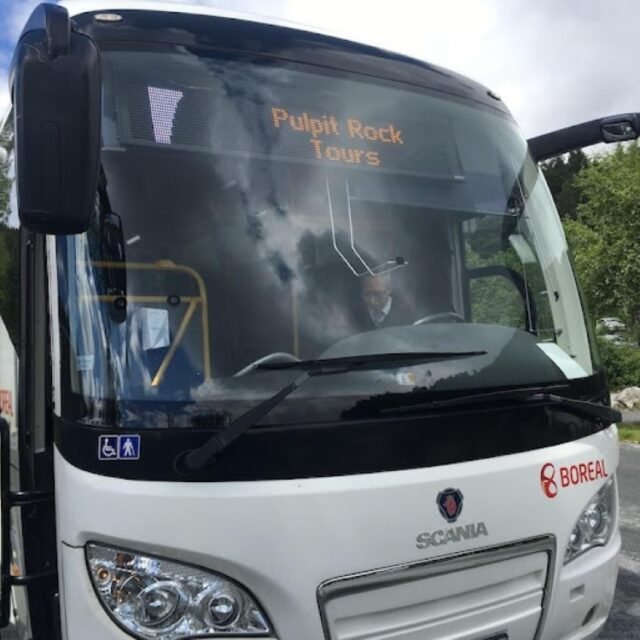 A Forma Mais Barata de Escalar a Pulpit Rock Saindo de Stavanger – Noruega